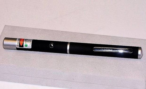 Main Site → Blog → Apps: Business → The Broken Laser Pointer: The Very First Item Sold on eBay